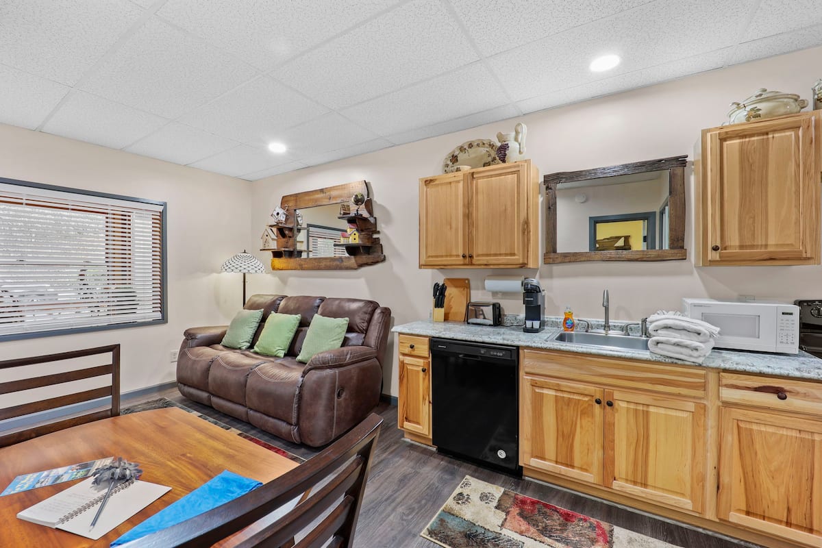 Ski and Snowboard Rentals, Banner Elk | THE SKI SHACK